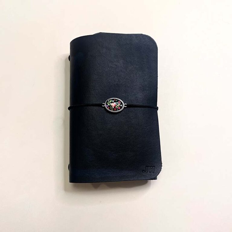 Pocket – Valencia By Samantha